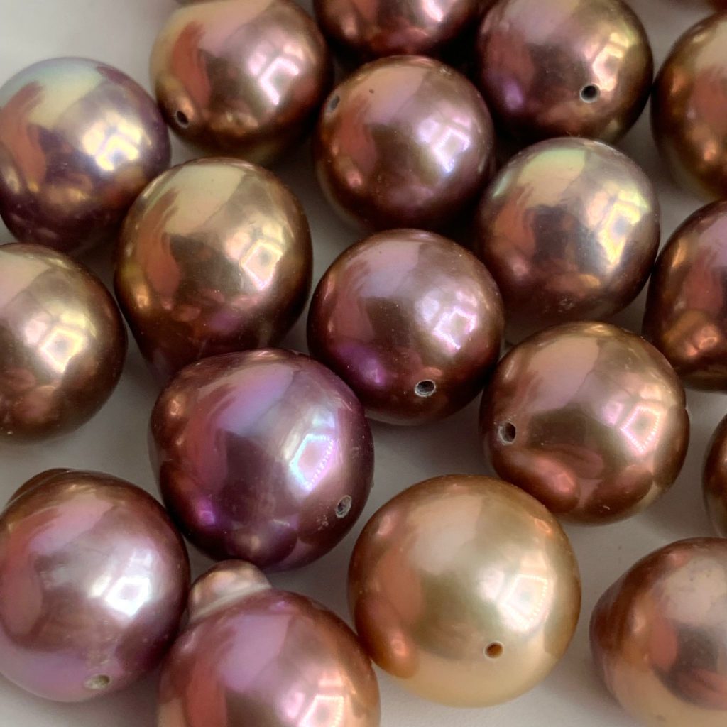 Stunning Freshwater Cultured Metallic Edison Style Pearl Approx 12-14mm